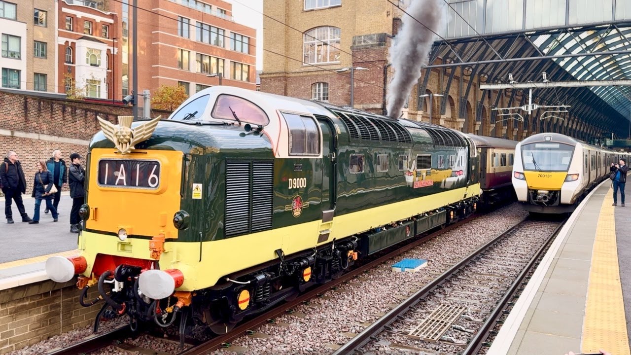 DELTIC at Kings Cross with MULTIPLE Engine Starts! - YouTube