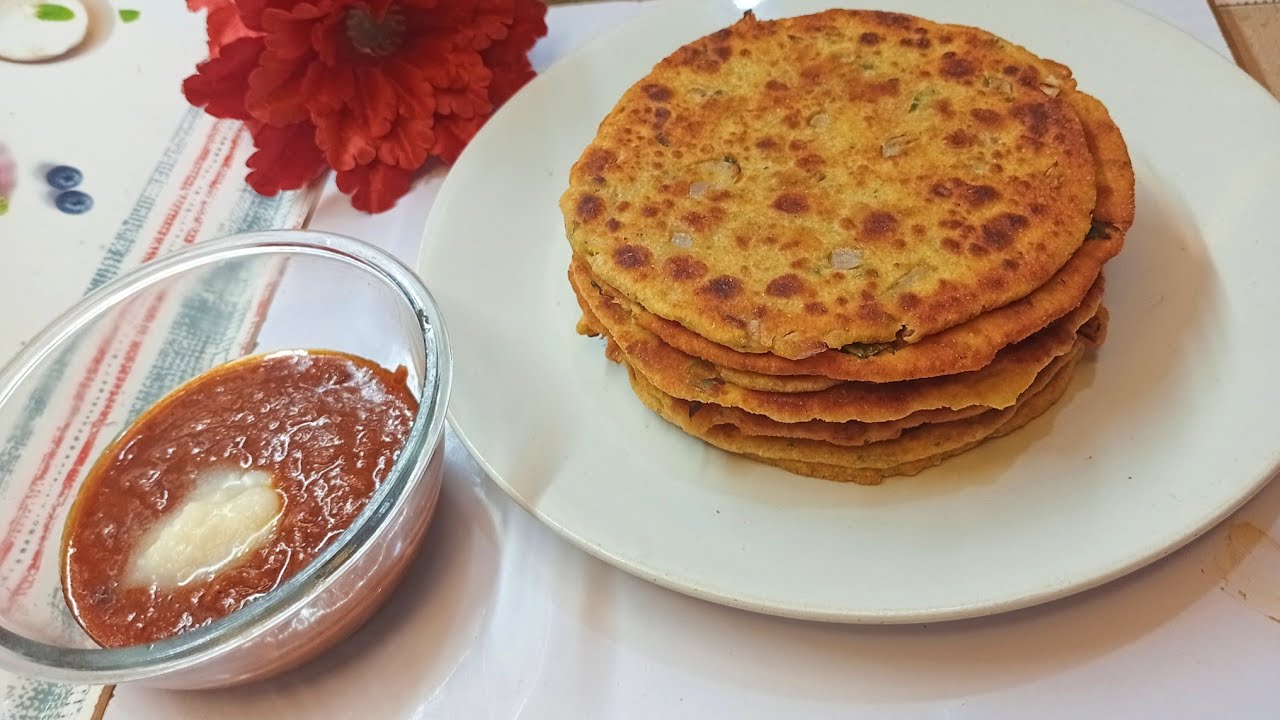 Basan ki roti Lahsun ki chatni | Recipe In Hindi | Lajawaab taste - YouTube