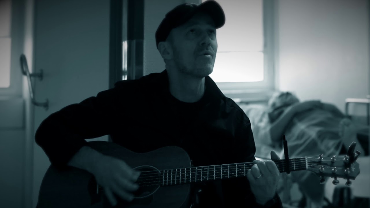 DTOUR-KILLING YOUR GRACE - YouTube