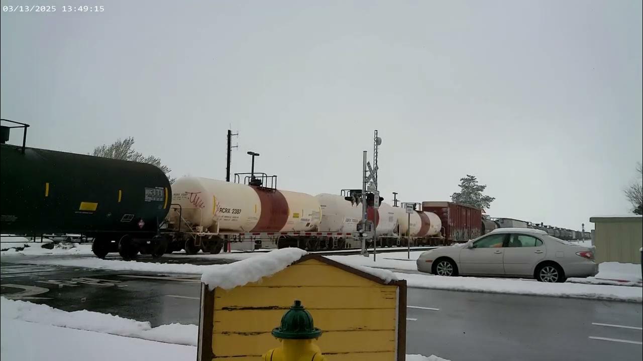 BNSF mixed freight train at the Tehachapi Depot Museum - YouTube