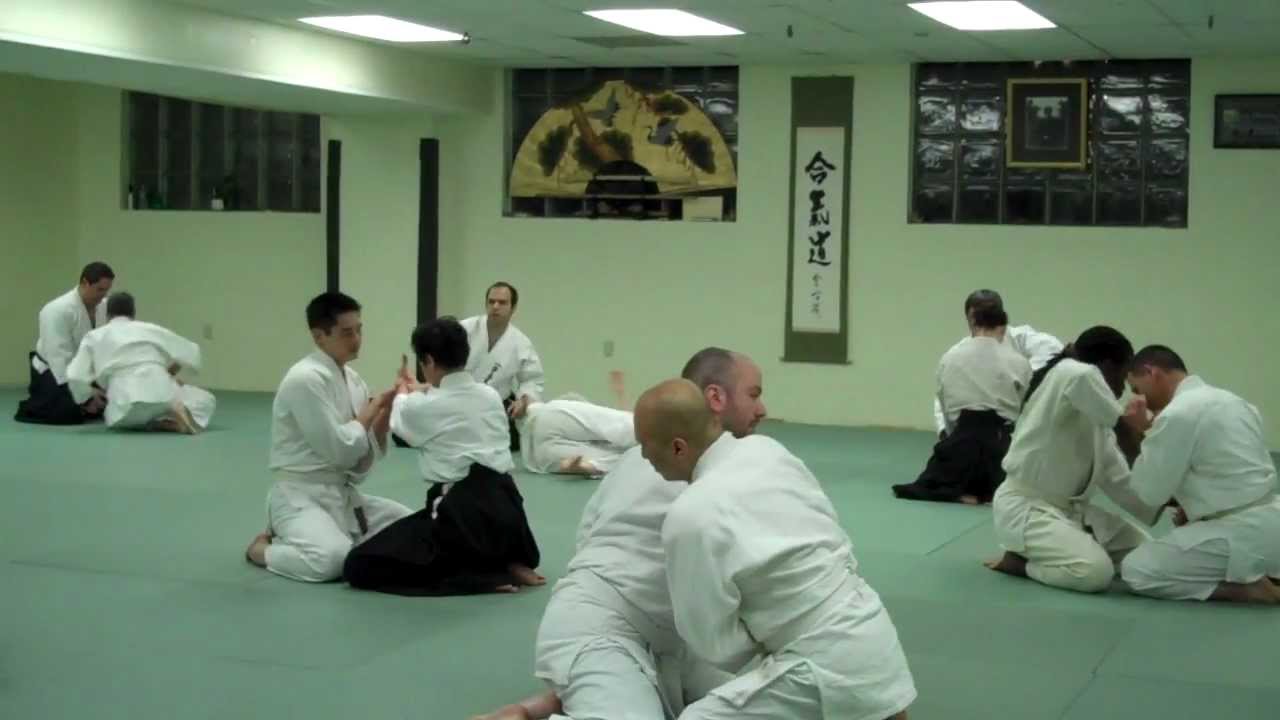 Aikido Warm-Ups: Zagi Kokyu Ho - YouTube