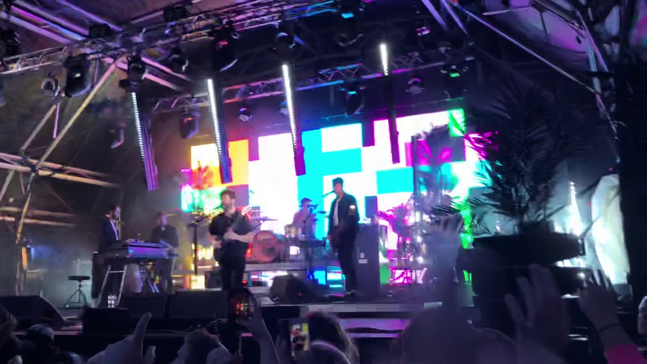 Foals - Exits (Live Digbeth Arena) - YouTube