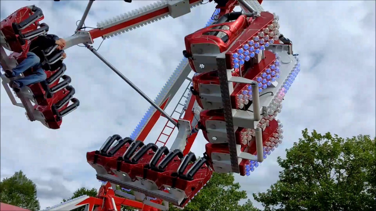 Manège The KING - YouTube