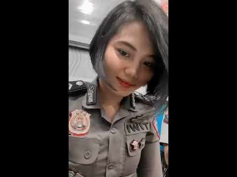 Live IG polwan cantik
