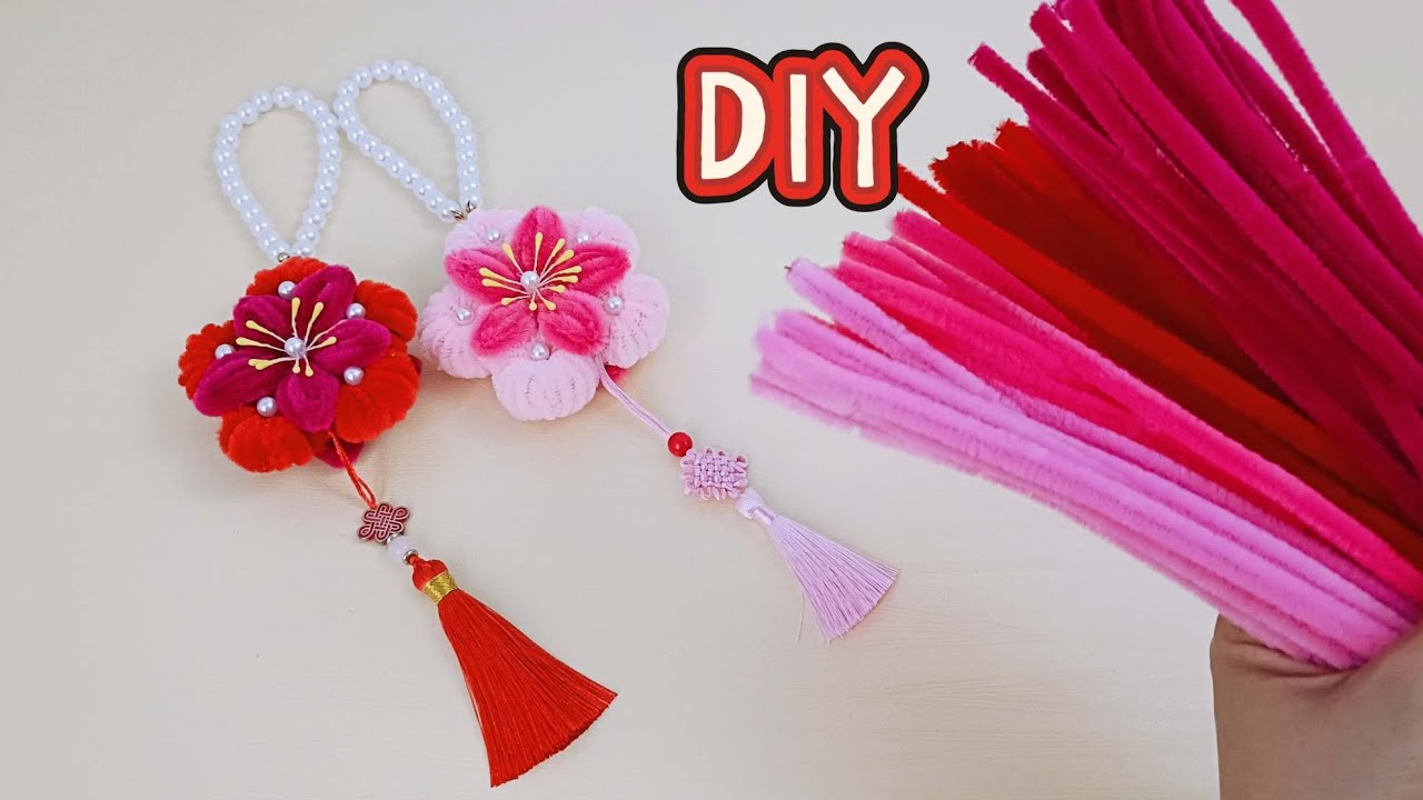 Pipe Cleaner Keychain | How to make a Simple but Beautiful Keychain ...