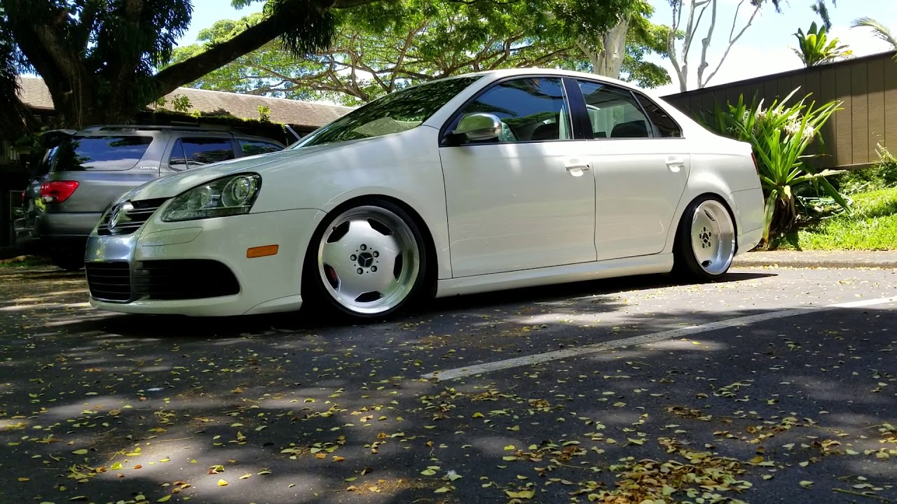 Mk5 VW 2.5 JETTA R32 FRONT END MK6 SKIRST GLI REAR - YouTube