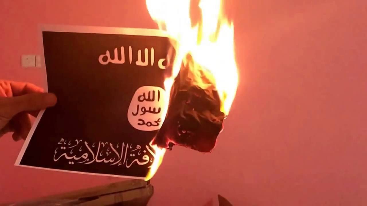 Burn ISIL Flag - YouTube