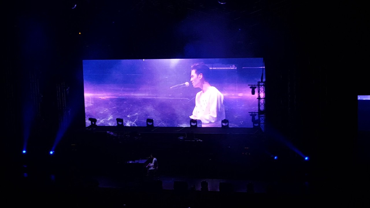 20170527 Eric周兴哲个人演唱会 银河庆典版 - This is love - YouTube