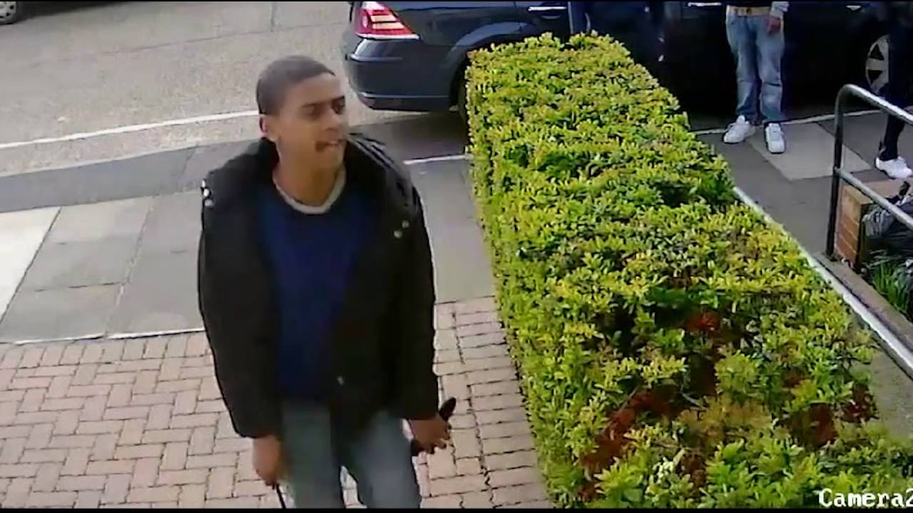 Knife Attack in Northolt - YouTube