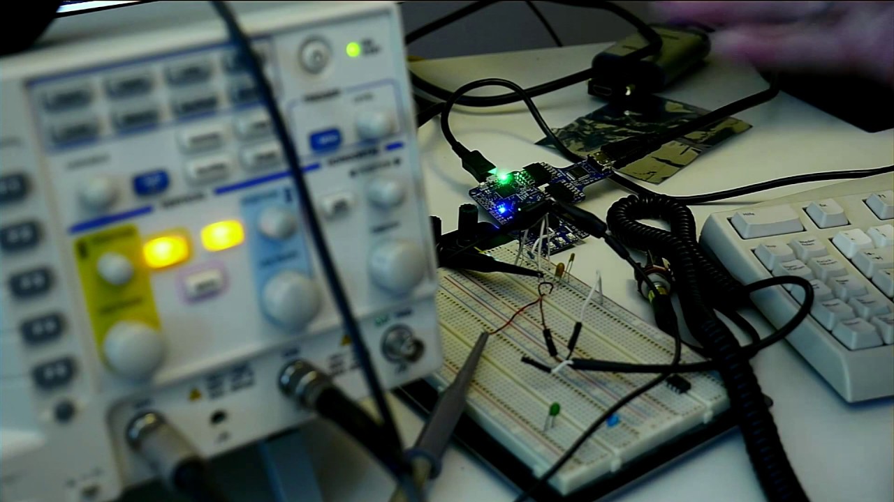 1-bit FPGA DAC working! Playing Music via the serial port! RISCV FPGA ...