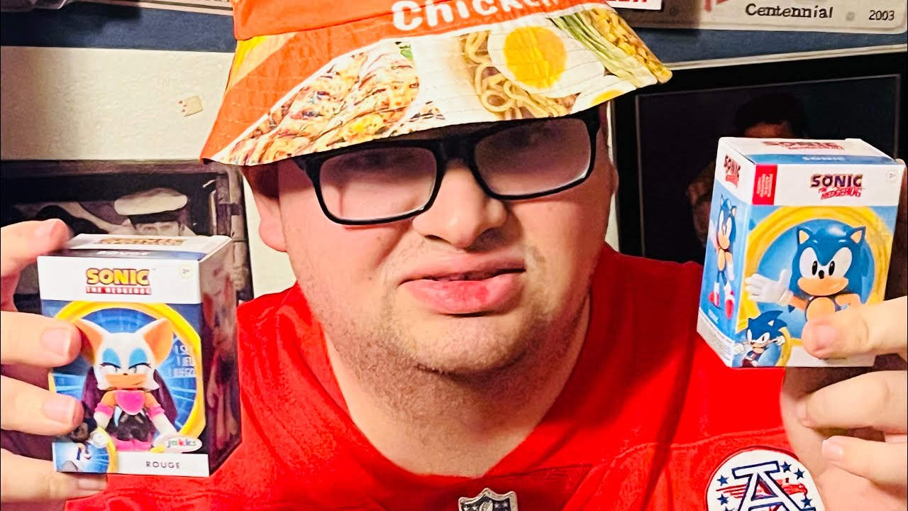 Jeremy’s sonic unboxing 2 . - YouTube