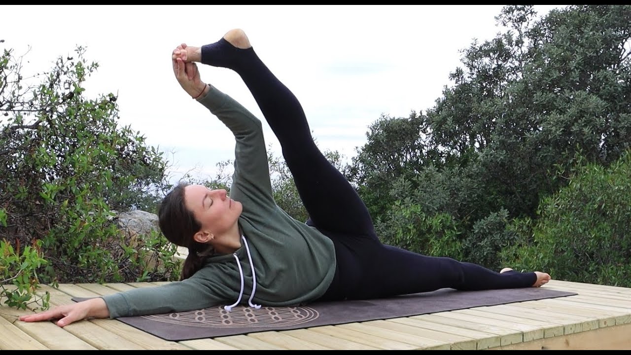 YOGA FLUIDO LENTO - SLOW FLOW DELICIOSO PAUSADO / MALOVAELENA - YouTube