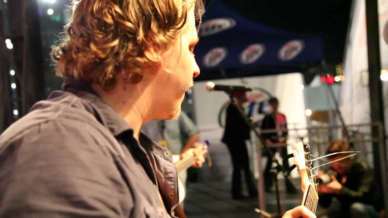 Folk Soul Revival ~ "Jawbone Blues" - YouTube