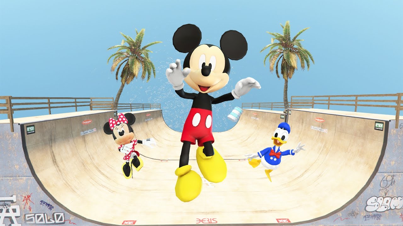 GTA 5 Mickey Mouse, Minnie & Donald Duck, Daisy Jumping Into Water Ep.4 ...