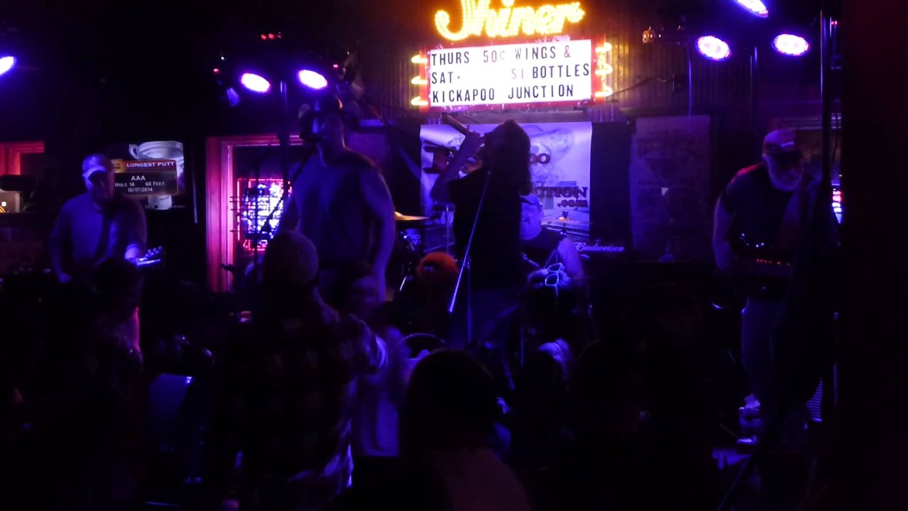 [Live Event] Kickapoo Junction (G. Brooks - Ain't Going Down & G. Wilson - All Jacked Up) - YouTube
