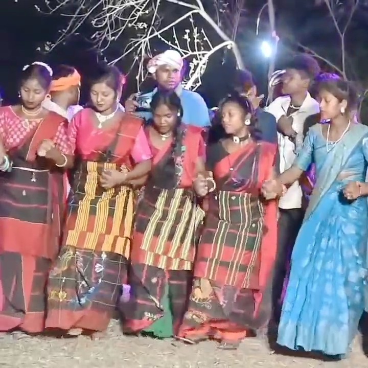 Dangri Gupi Kuri//Santali short #shorts #ytshorts - YouTube