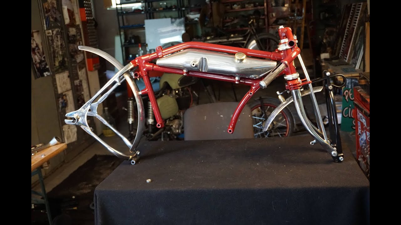 Miniature Indian Motorcycle Fork mounting Timelapse - YouTube