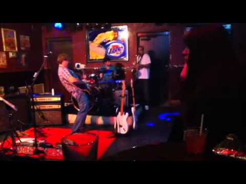 Chris Walker Band - Feelin' Alright - YouTube