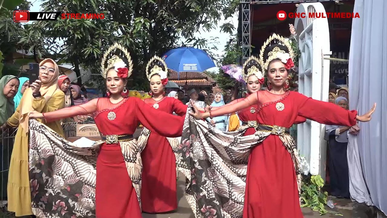 Upacara Adat Sunda Mapag Panganten || Pernikahan Sekarwangi & Adang ...