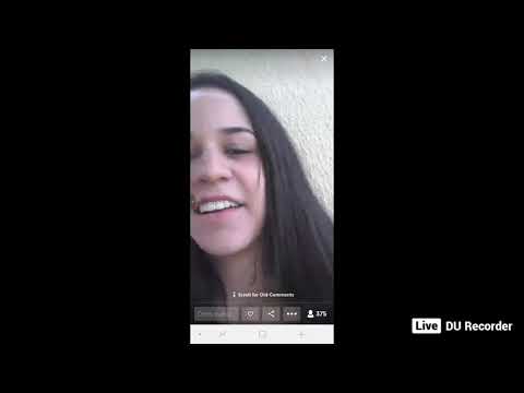 HOT LATINA GIRL DANCING ON PERISCOPE