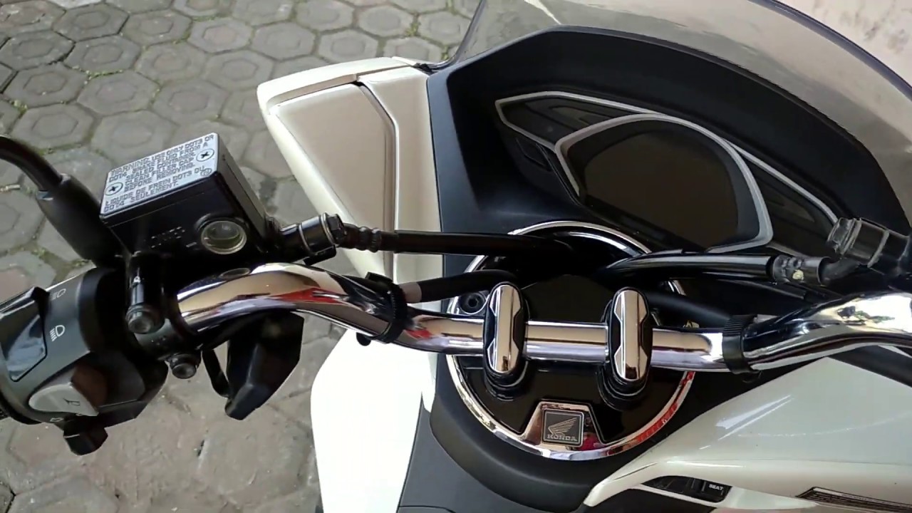 PCX 150 PGM-FI putih 2018 - YouTube
