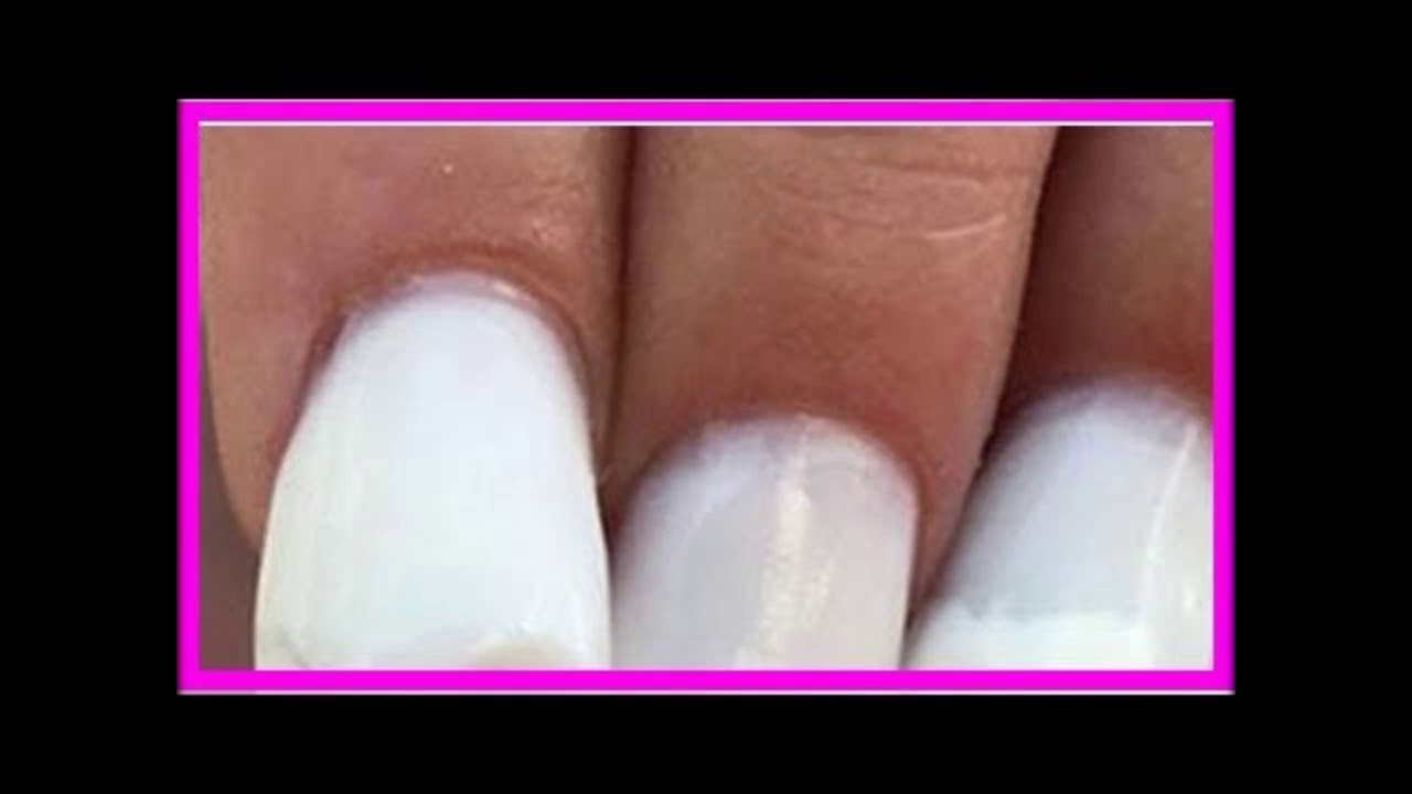 Bizarre nails imitating set of teeth look disgustingly realistic - YouTube