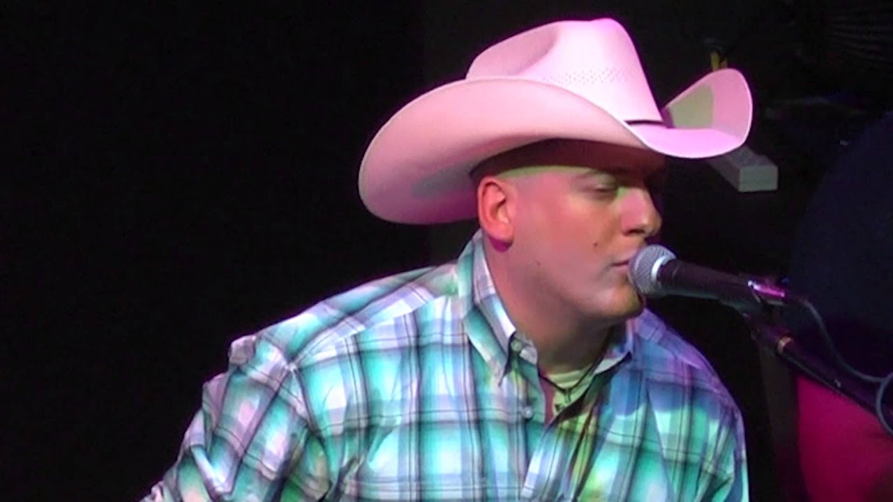 Amber Wilcox & Willy Ray - If Whiskey Were a Woman - YouTube