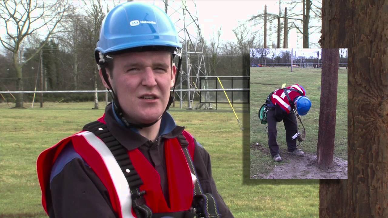 ESB Apprenticeship Programme 2016 - YouTube