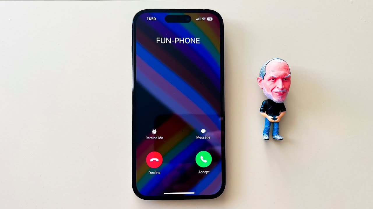 Apple iPhone 14 Pro Incoming Call - YouTube