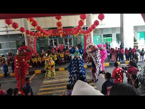 Goyang pantat barongsai