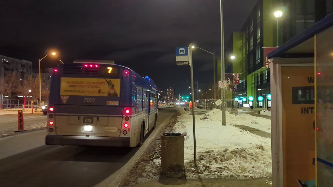 ETS Bus 2018 New Flyer XD40 On 7 West Edm Mall (West Edmonton Mall ...