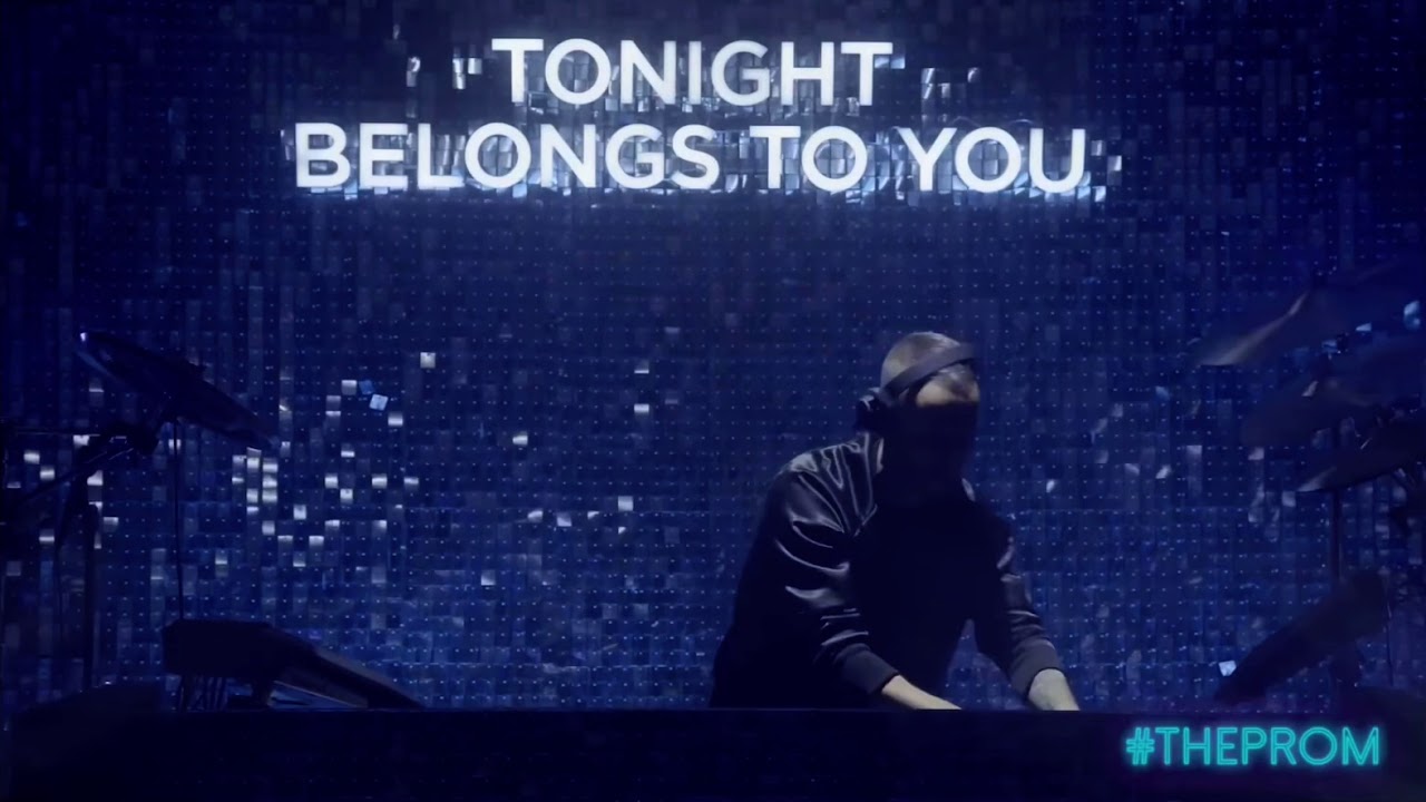 GALANTIS DJ SET FROM PROM NETFLIX EVENT - YouTube