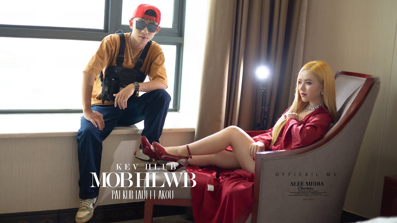 Paj kub lauj FT Akou lor / kev hlub mob hlwb - YouTube