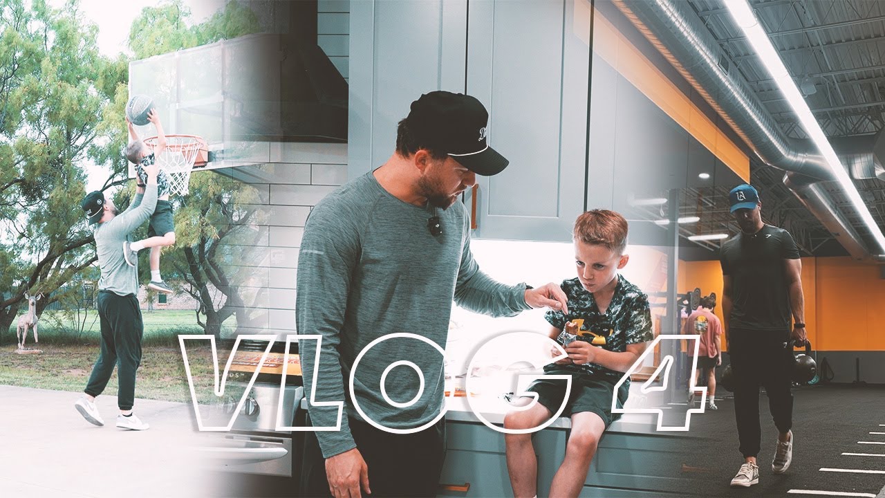 VLOG 4 / First PR package/ Quick Shoulders and Arm workout. - YouTube