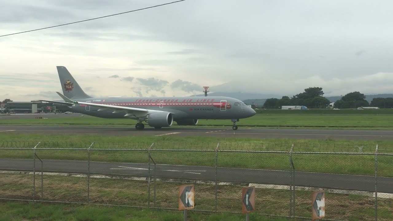 Air Canada Airbus a220-300 TCA Retro Livery taxi SJO, Costa Rica - YouTube