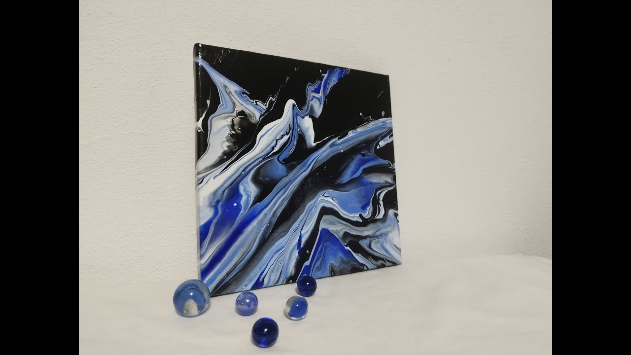 💙🤍🖤Fluid Art on a Spinner | Acrylic pouring | Easy for Beginners🖤🤍💙 ...