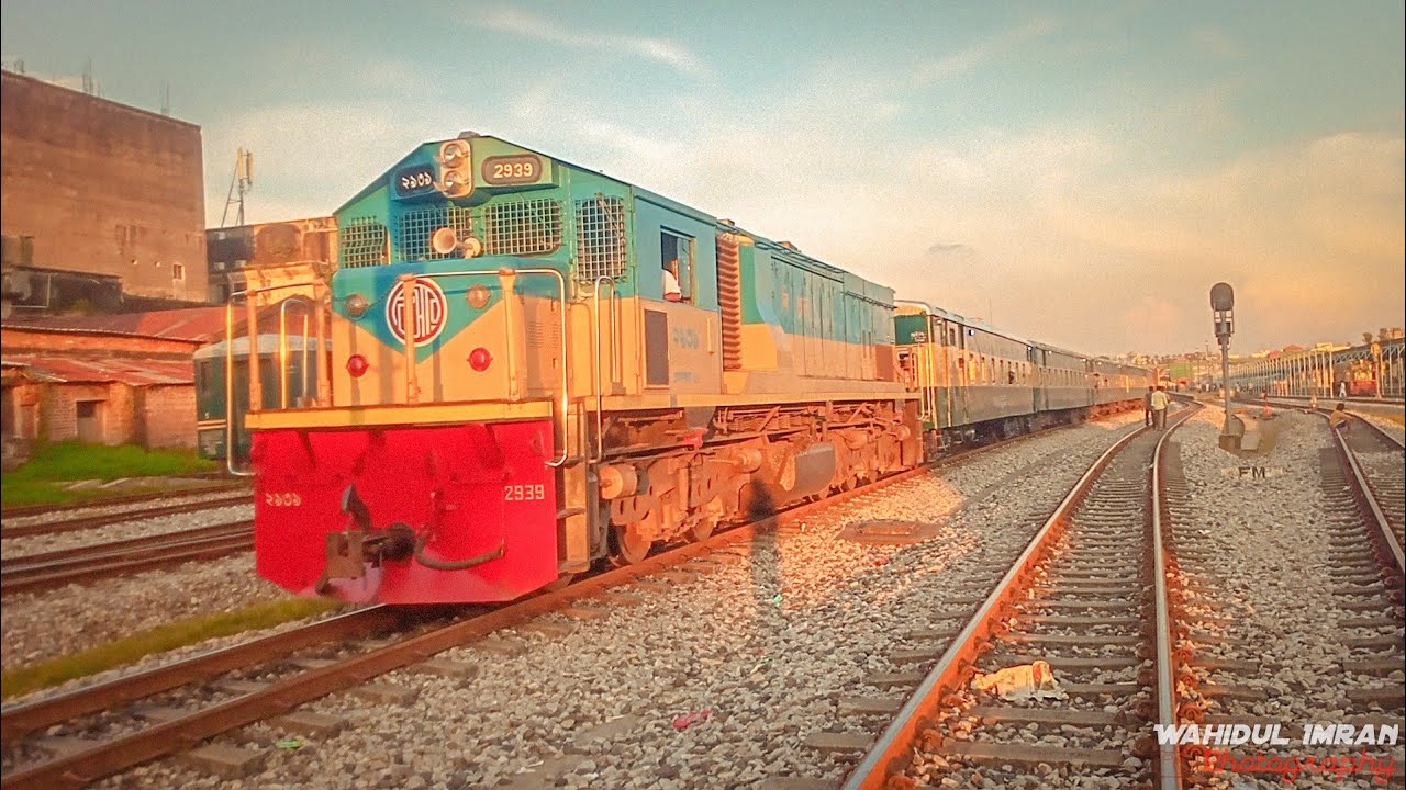 2939 with Up Meghna Express Leaving Chittagong Railway Station. - YouTube