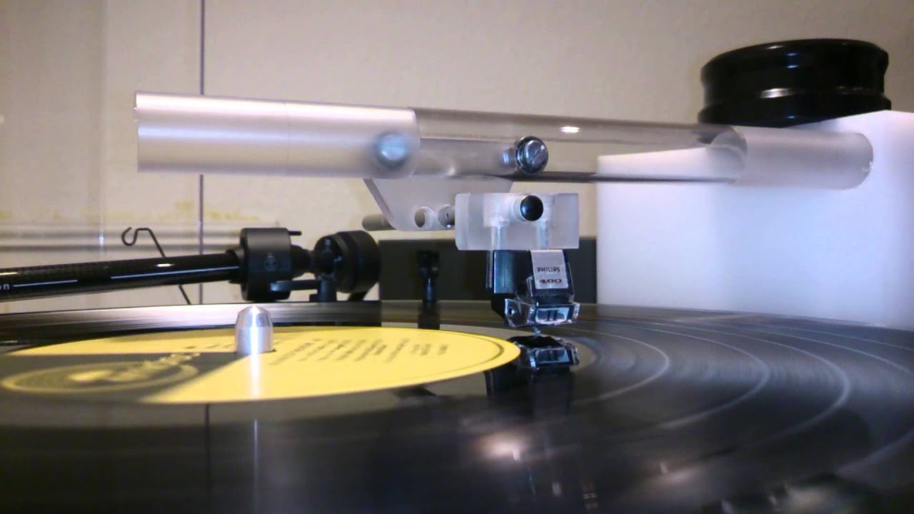 DIY Cantus typ linear tracking tonearm test. - YouTube