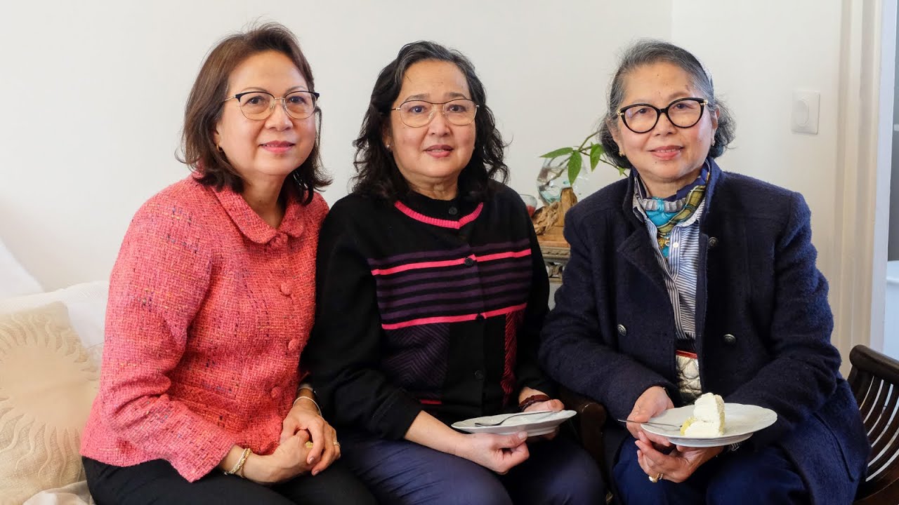 Thé Vi Savanh (karaok) - YouTube