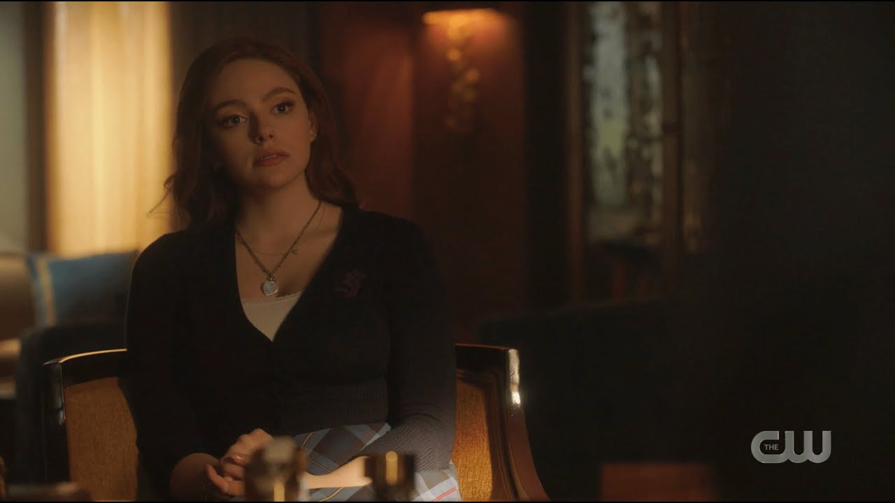 Legacies 3x03 Opening Scene. Hope talks to Dr. Goodfellow - YouTube