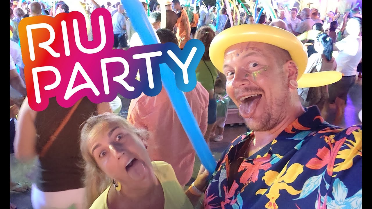 Neon Night, RIU Party. RIU Beunavista, Tenerife, June 2023. Timewarp ...