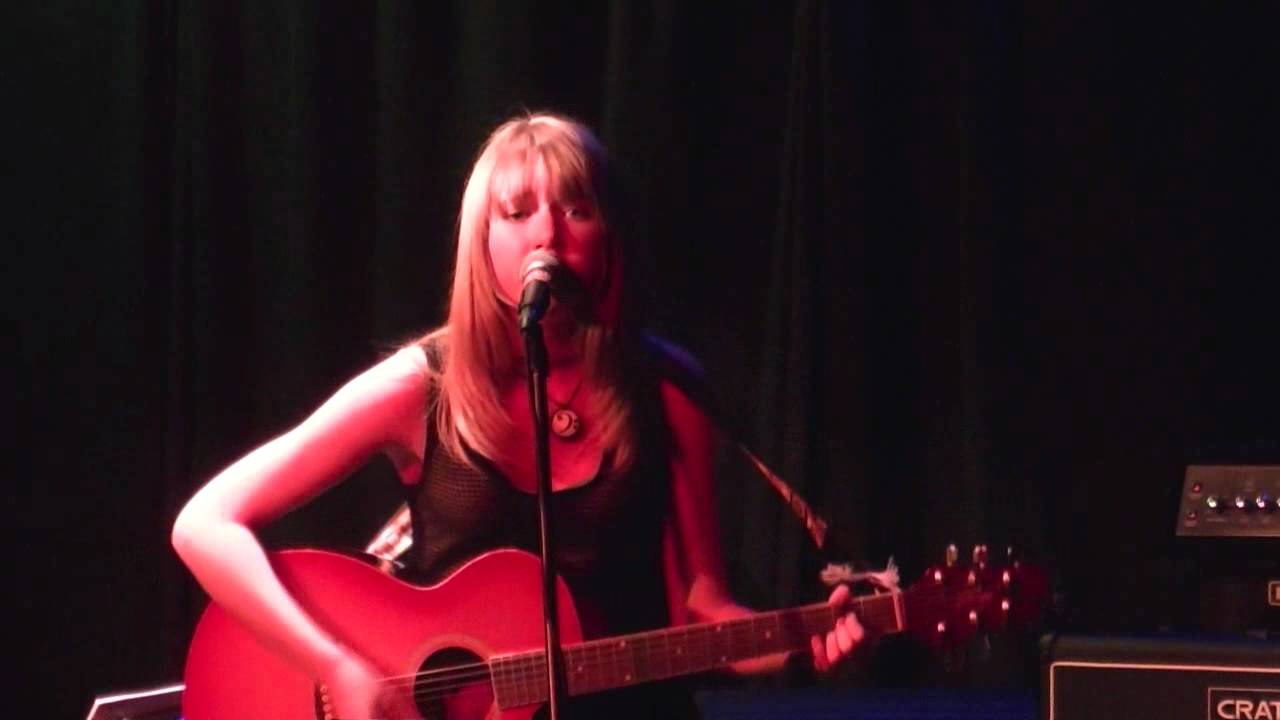 Chelsea Carlson at The Studio Bobby McGee - YouTube
