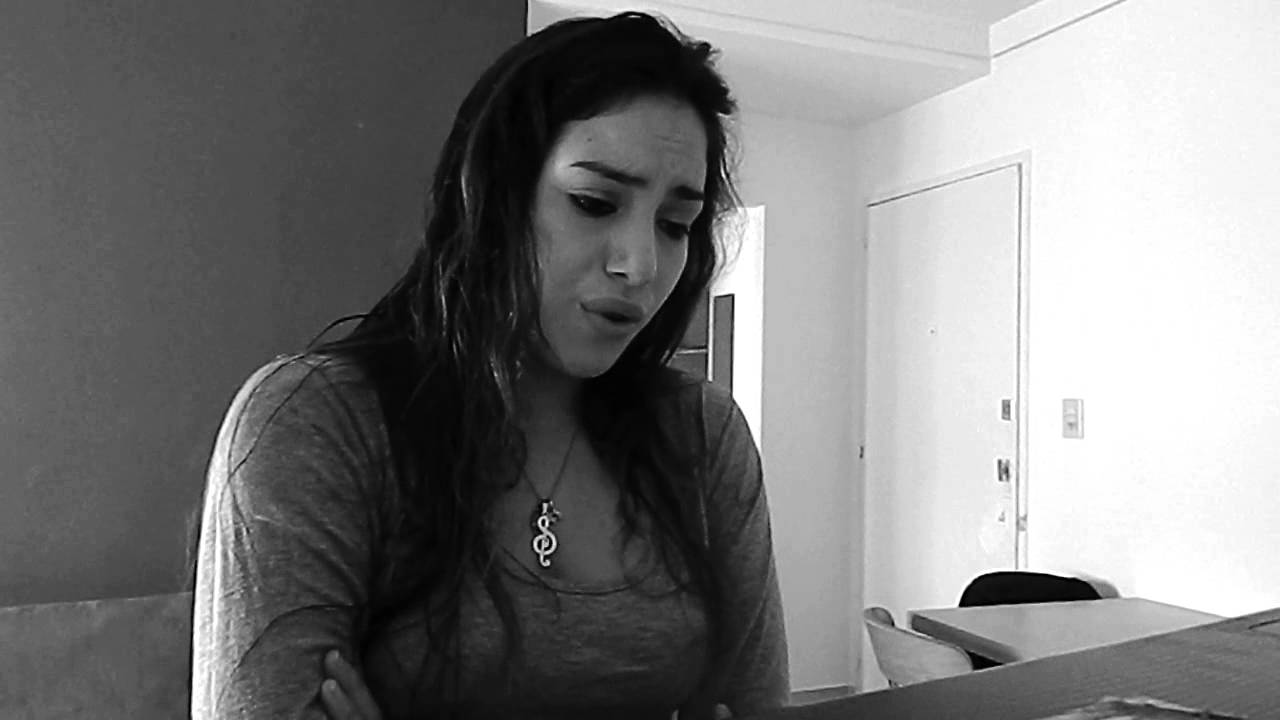 Era en abril Cover Flor Rodriguez - YouTube