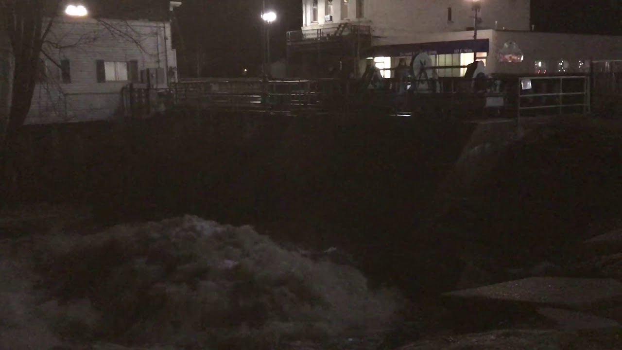 King Milling Millwrights open wide their dams at Flat River above Main ...