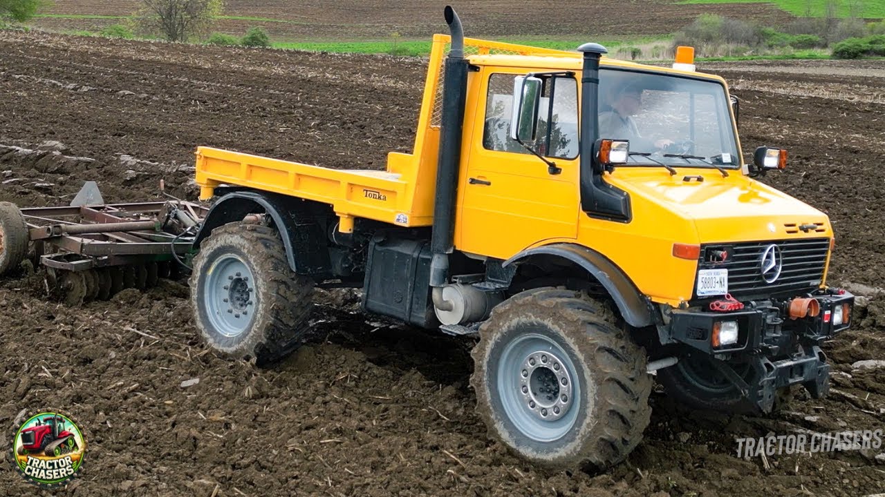 Unimog U1700 Off Road Truck Working on Tillage and Snow Plowing - YouTube