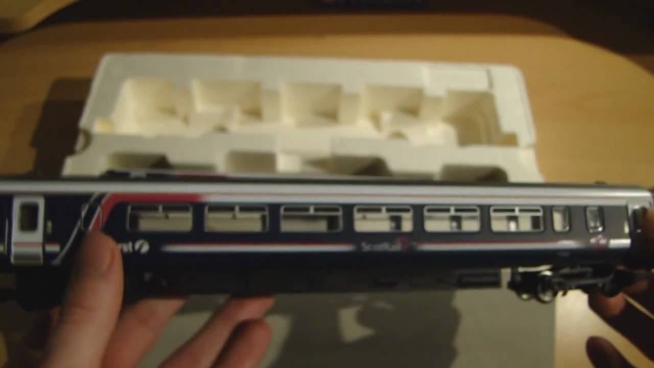 Review- Hornby Class 156 First Scotrail - YouTube