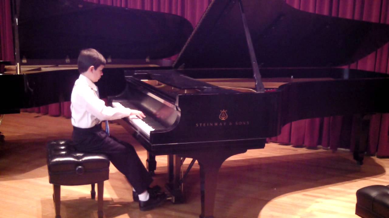 Alexander Van Bibber Chopin Impromptu 4 18 14 - YouTube