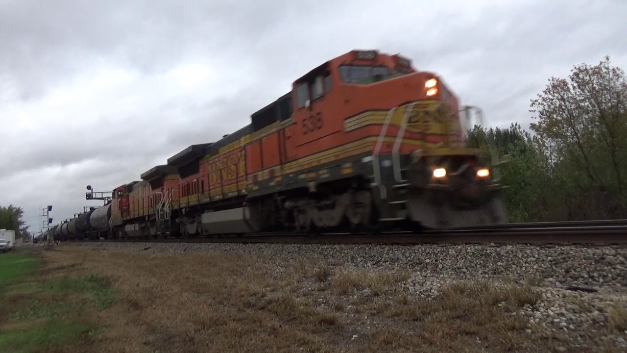 BNSF 538 West - Verona, IL - YouTube