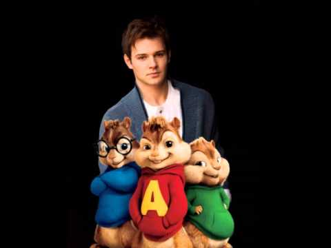 The Chipmunks meet Calvin Gold - Locked to the ground - YouTube