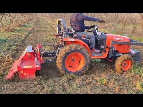 KUBOTA B 2420 BAHÇE TRAKTÖRÜ